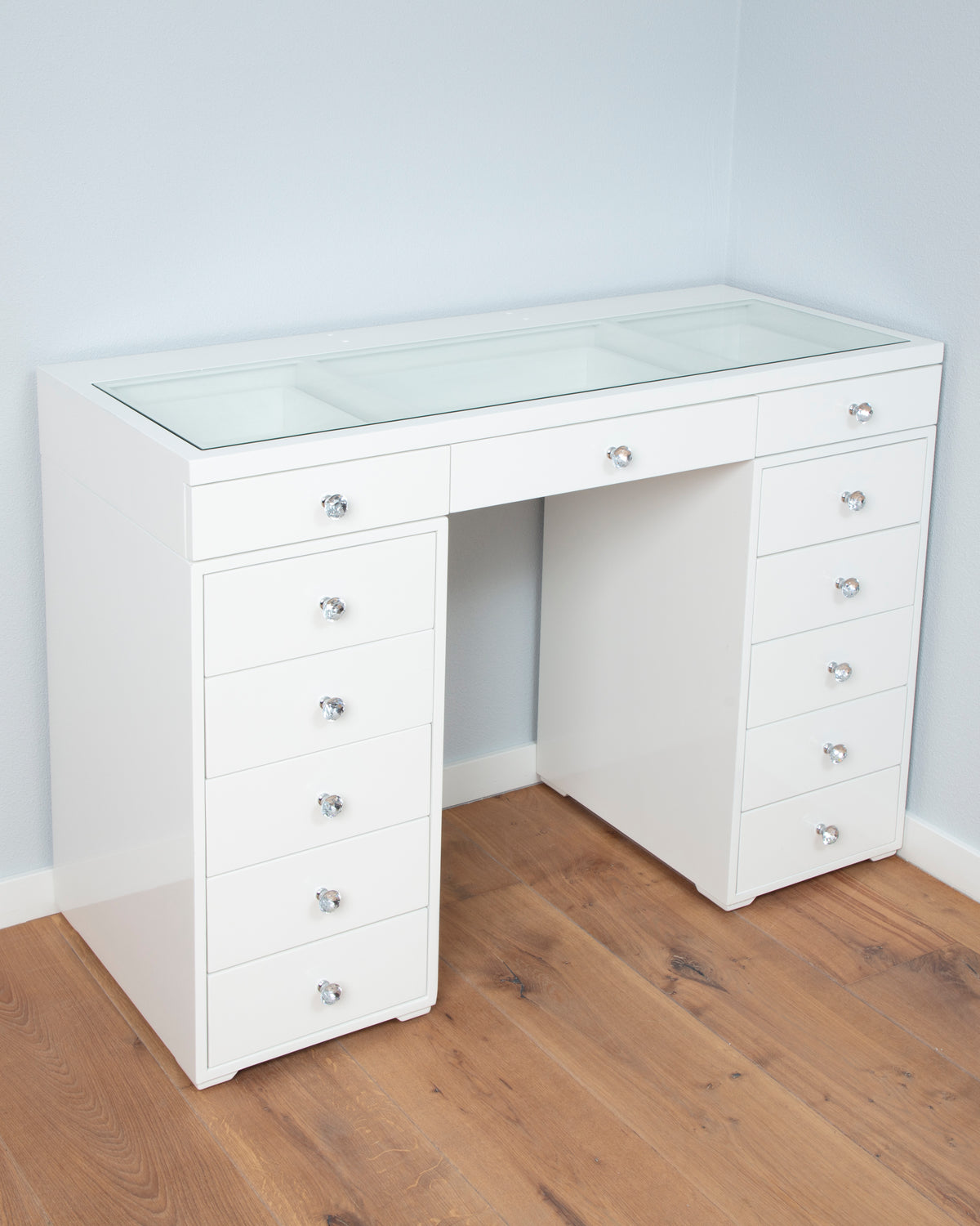 Vanity desks - Bright Beauty Vanity