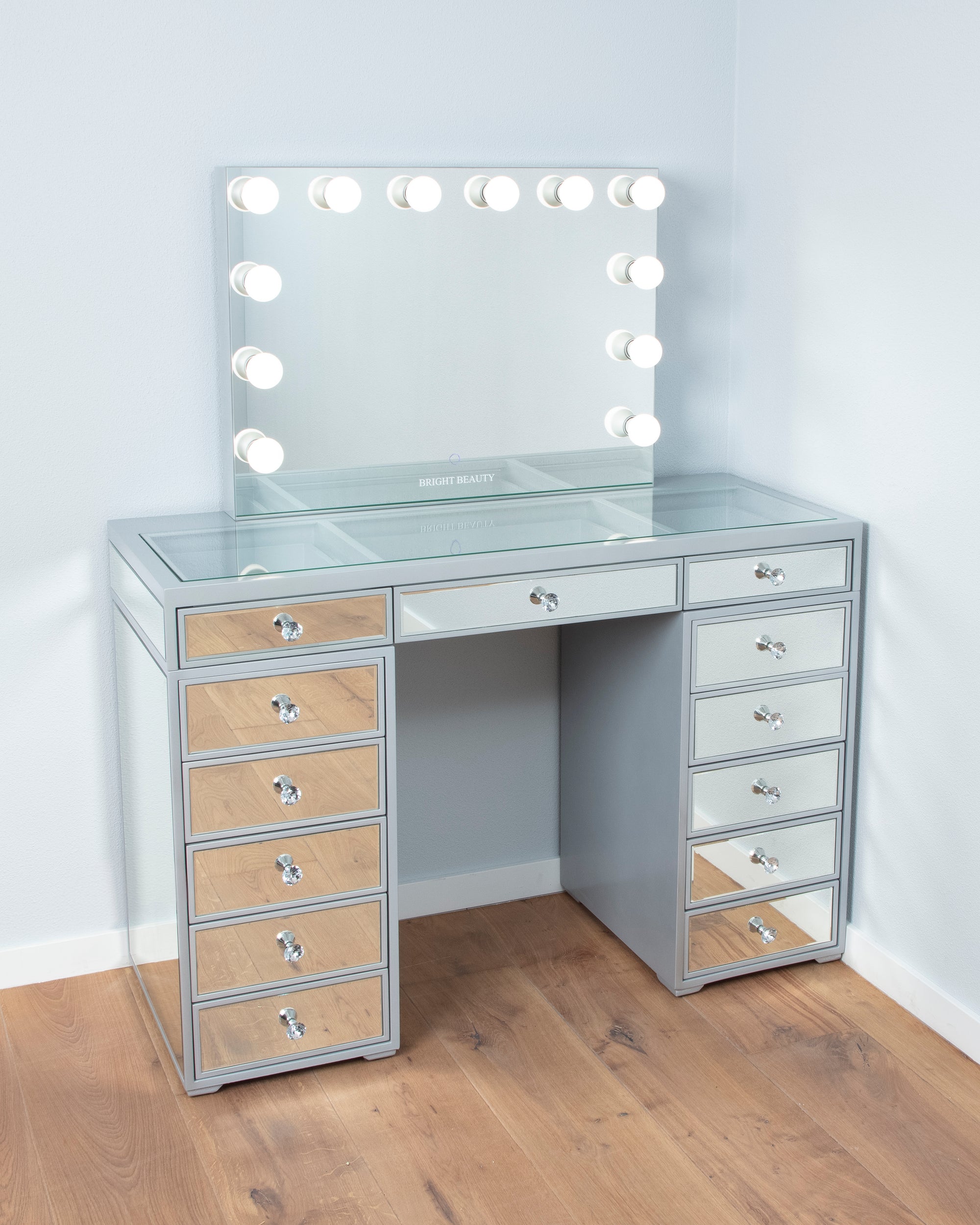 Acheter une coiffeuse moderne et fonctionnelle - Bright Beauty Vanity