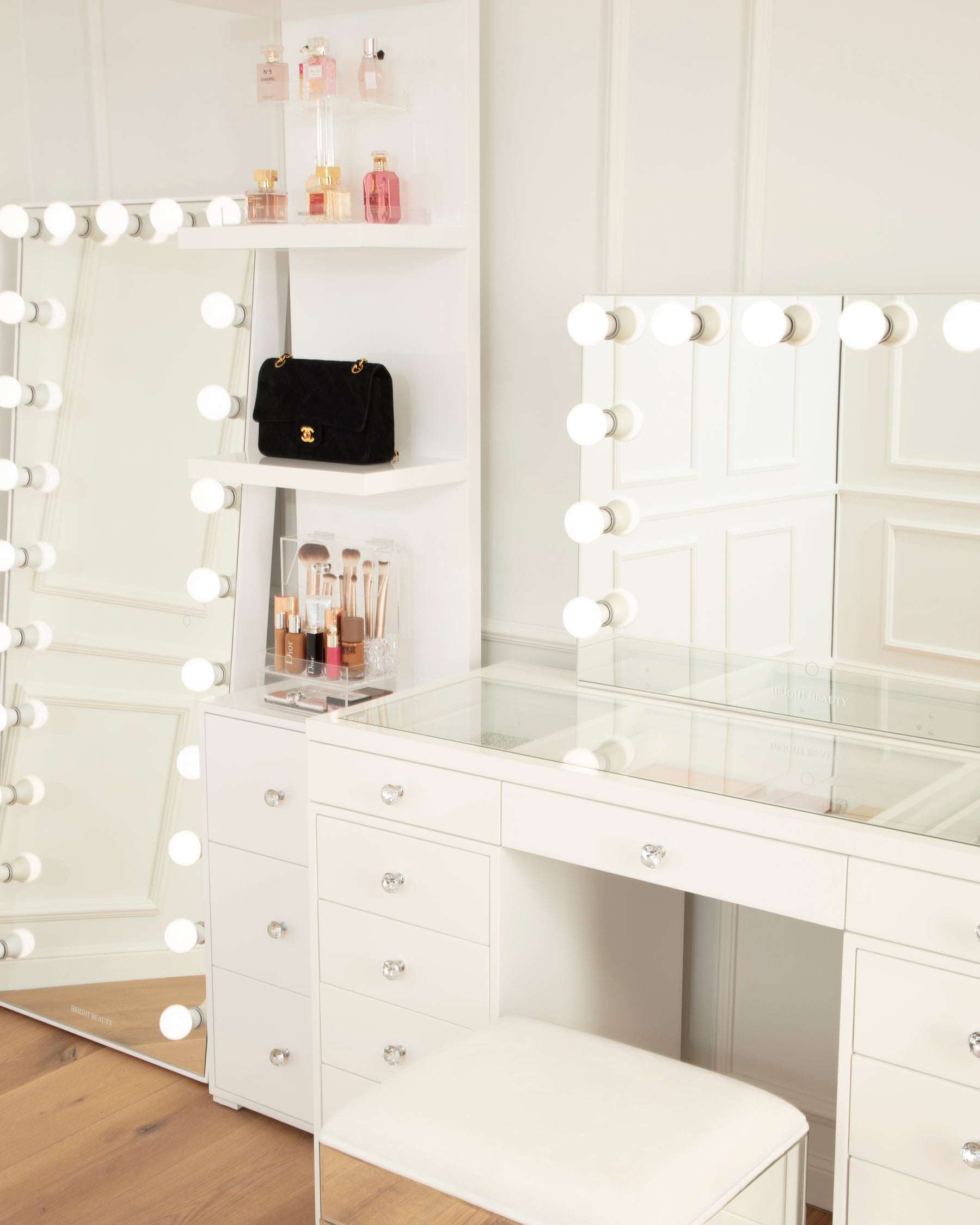 Vanity Station Classic